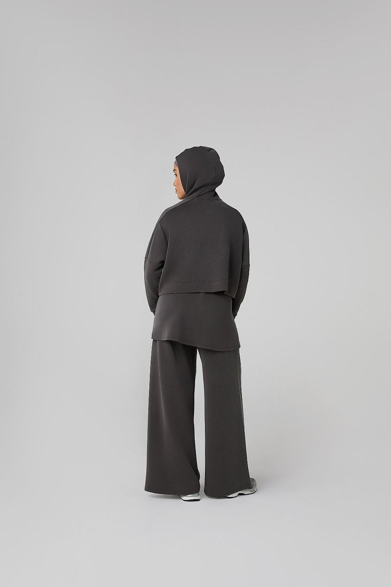 LONG CROP HOODIE | Premium Modest Activewear | LYRA Modest